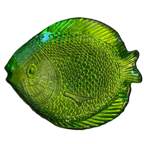 Unbranded | Dining | Vintage Green Fish Plate Fantastically Iridescent ...
